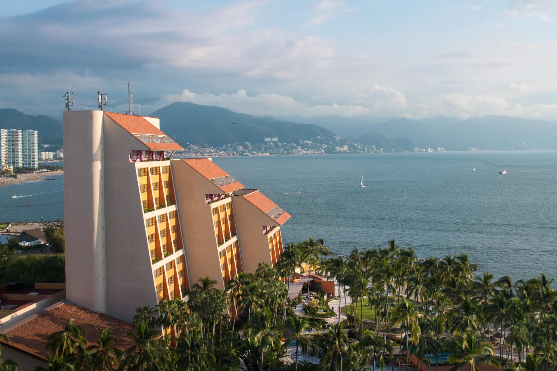 Club Regina Puerto Vallarta | Acerca de nuestro hotel