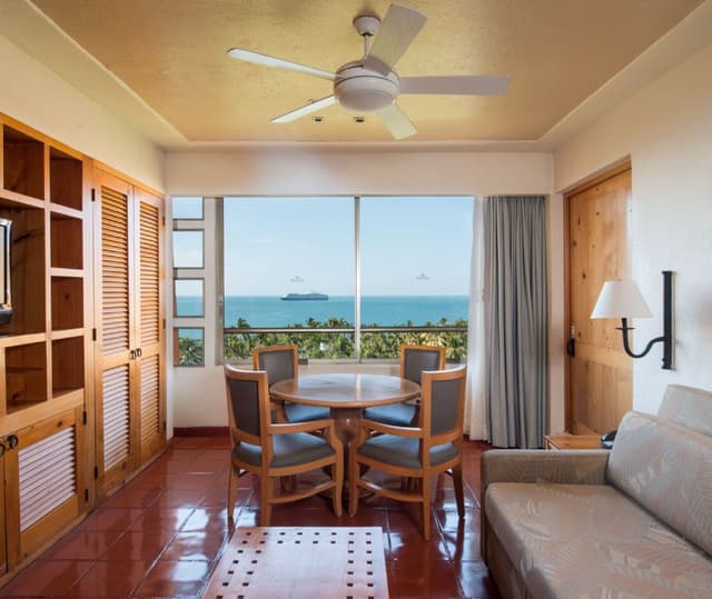 Ocean view Club Suite | Club Regina Puerto Vallarta